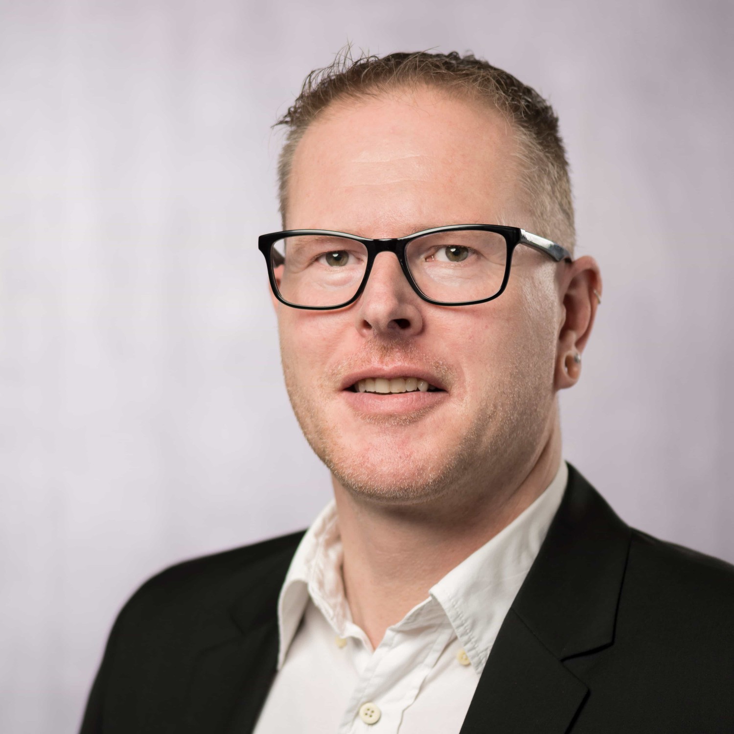 Frutiger AG: Abteilungsleitende