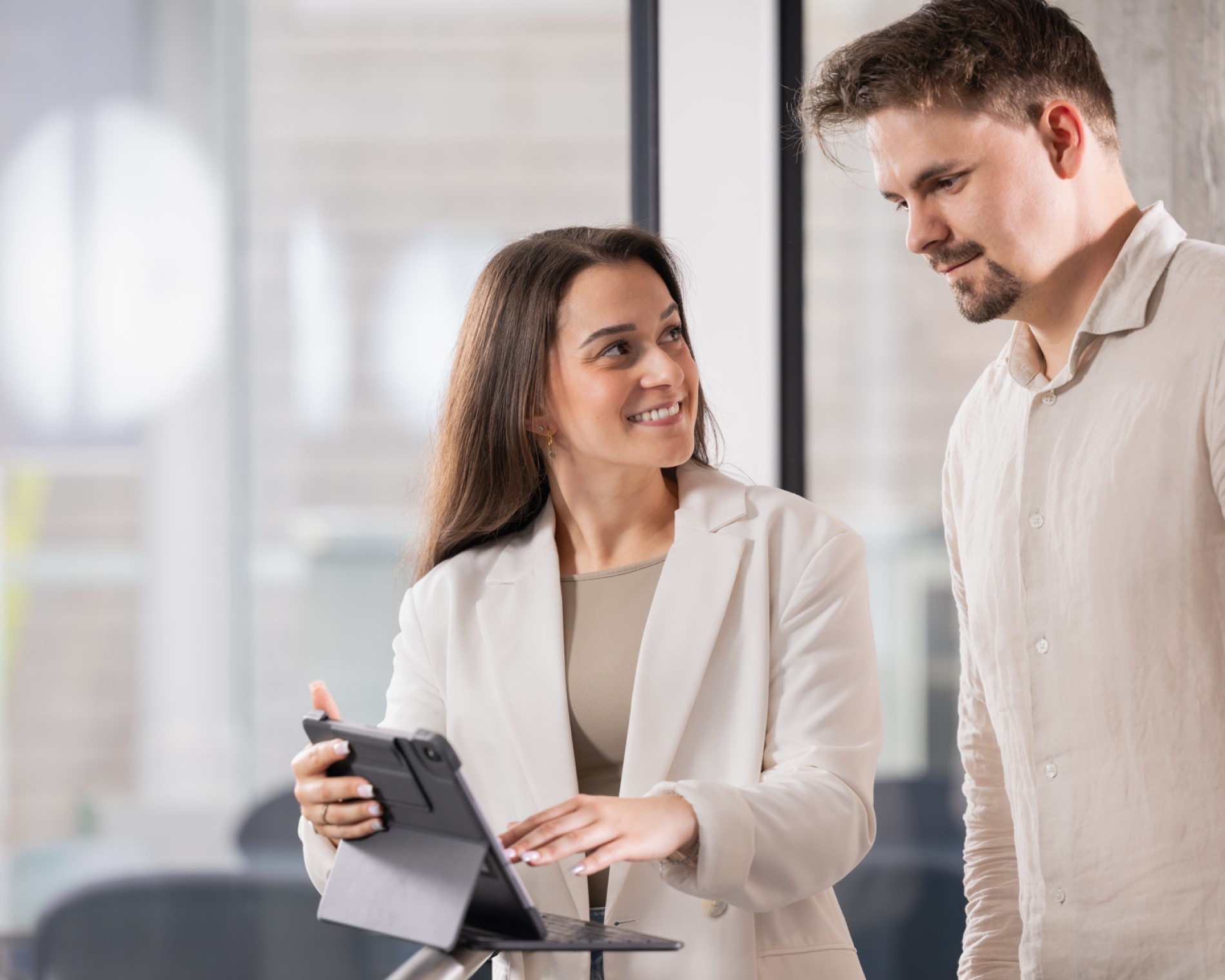 Frutiger AG: Kontakt